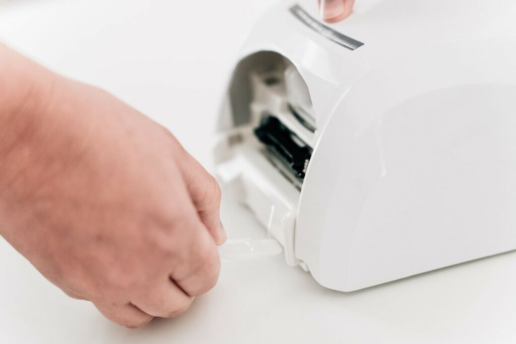 Dominant • The Dispensing Solution