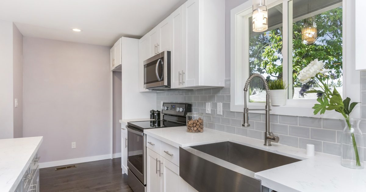 Dominant • Spring Mist